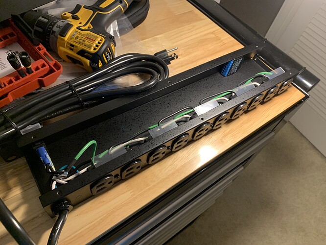Making a cheap rack PDU smart by adding Shelly or Qubino relays ...