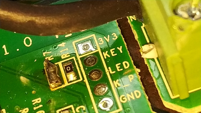 Using Sonoff basic R2's two color internal led in the Switch Box ...