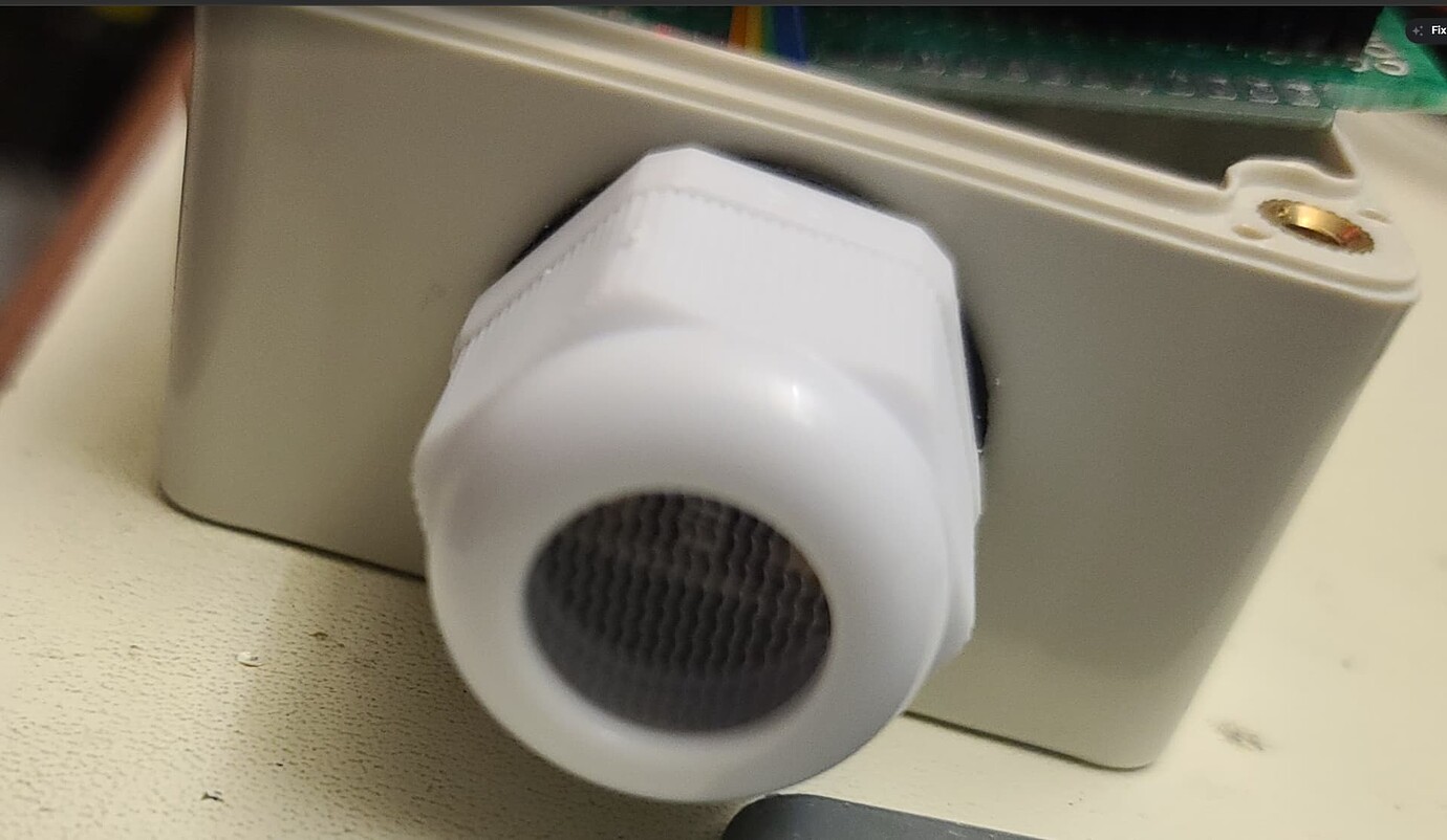 ESP with BME280 and HFS-DC06 microwave motion detector running ESPHome ...