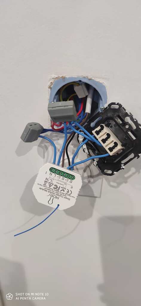 The switch (Roller shutter) does not work well after connecting to the ...