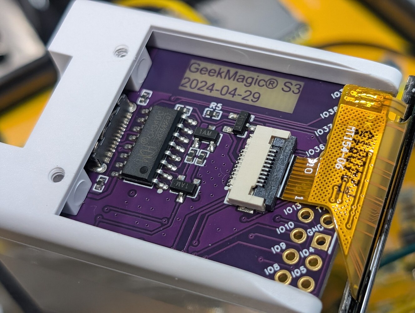 Installing ESPhome on GEEKMAGIC Smart Weather Clock (smalltv/pro ...