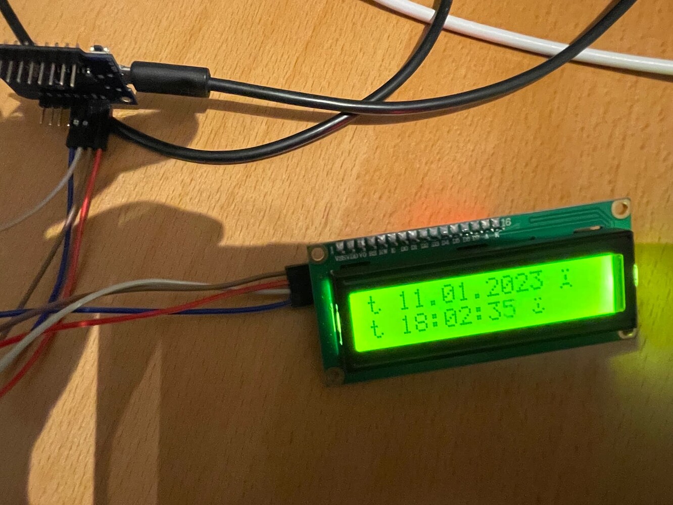 LCD 16x2 via I2C PCF8574 - white boxes only - ESPHome - Home Assistant ...