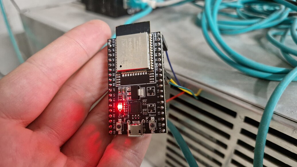HERMES ELECTRONIC WR3223 ventilation controller ESP32 - Page 4 ...