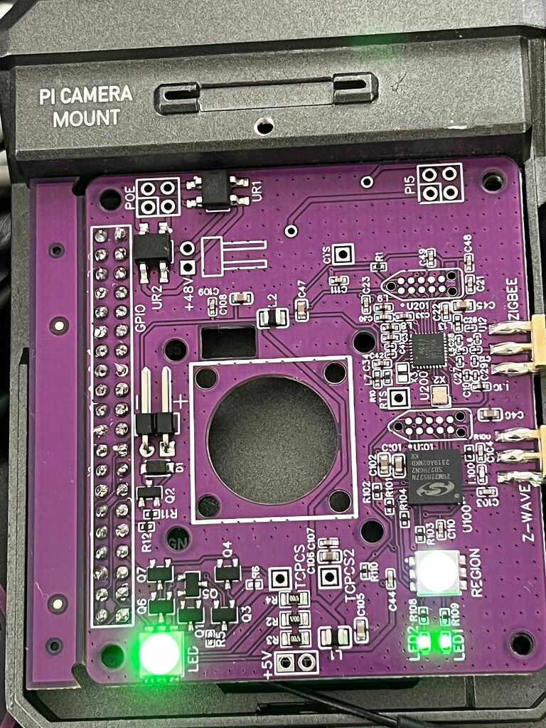 Z-Wave 800 Controller and ZigBee 3.0 Coordinator GPIO combine board for ...