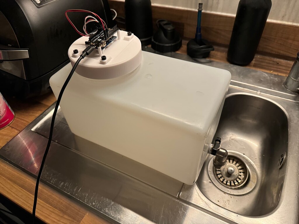 ESP32 Ultrasonic Water Tank Level Monitor - Share your Projects! - Home ...