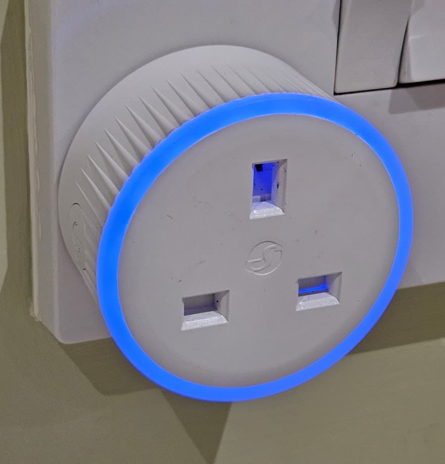 Shelly Plus Plug UK - teardown and pin outs - ESPHome - Home Assistant ...